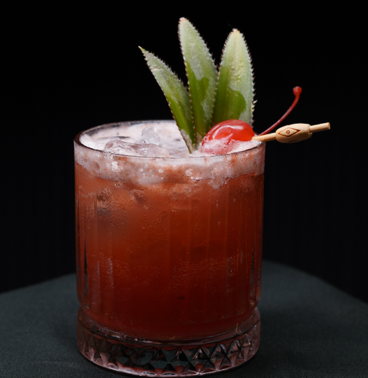 LUNA Rooftop & Lounge